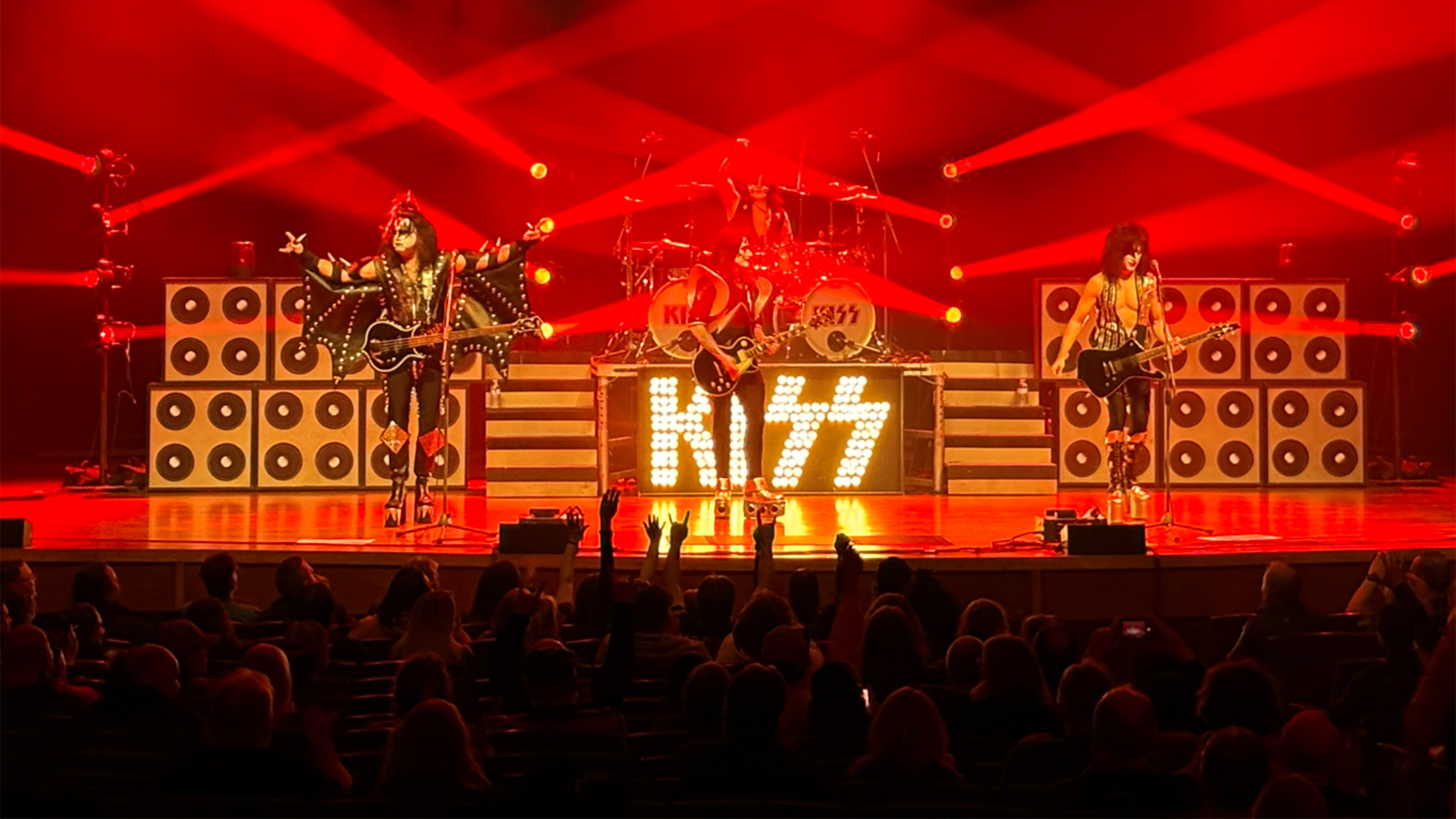 Love Guns - Hommage à KISS/KISS Tribute | Bonsound